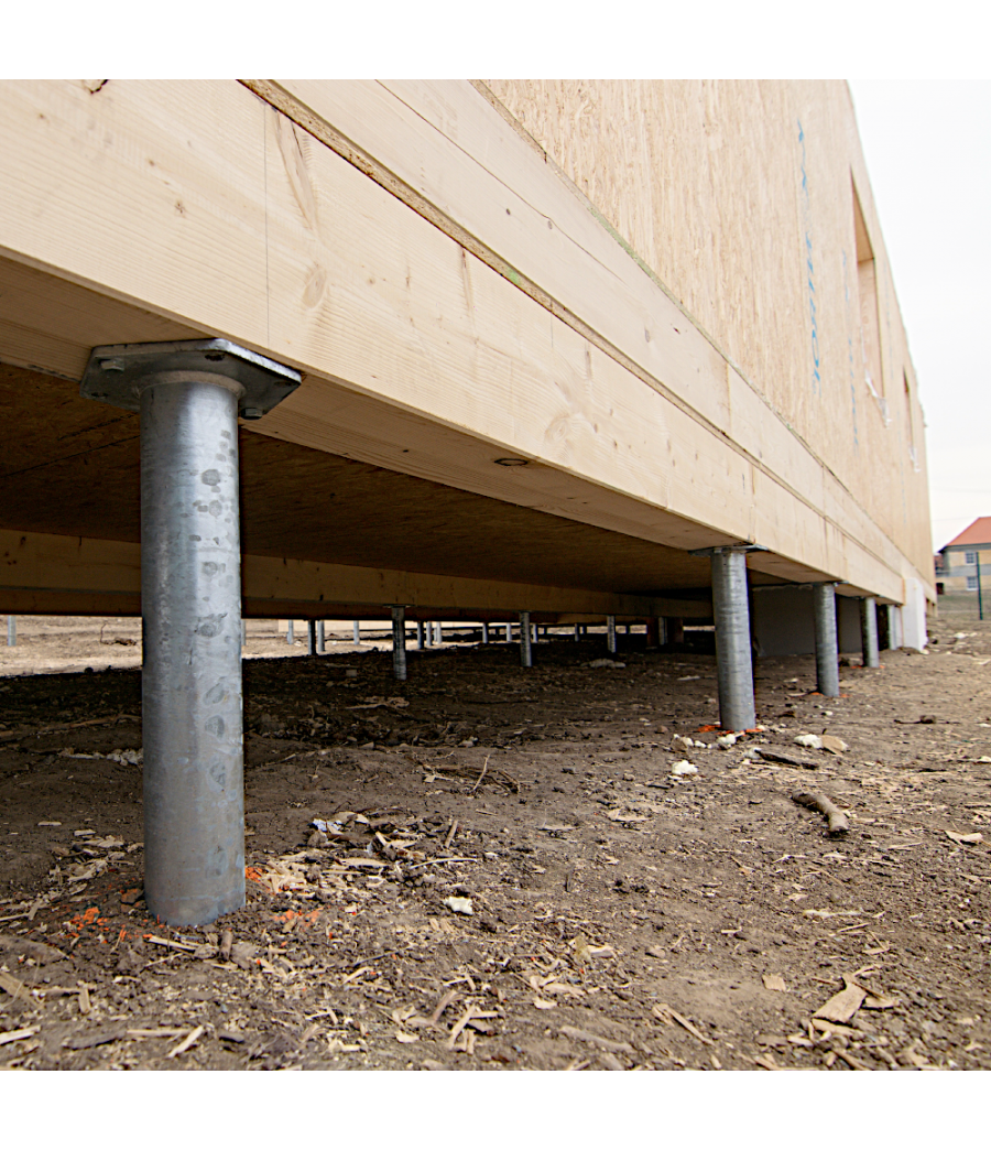 Sraigtinis polius pamatams M tipo